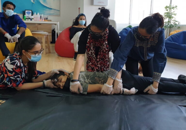 What’s the Difference Between CPR and First Aid? | Blueguard